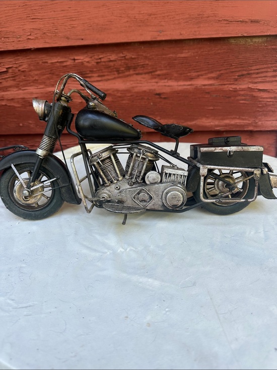 Art | Vintagestyle Black Metal Motorcycle Sculpture Home Art Accent ...